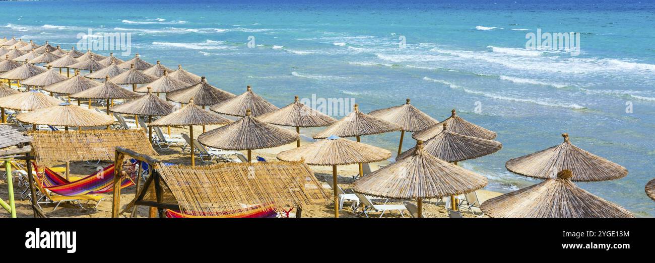 Panoramic view turquoise blue waves hi-res stock photography and images ...