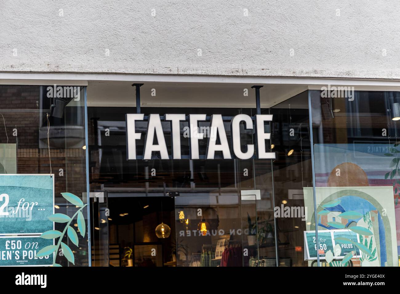 Fatface shopfront hi-res stock photography and images - Alamy