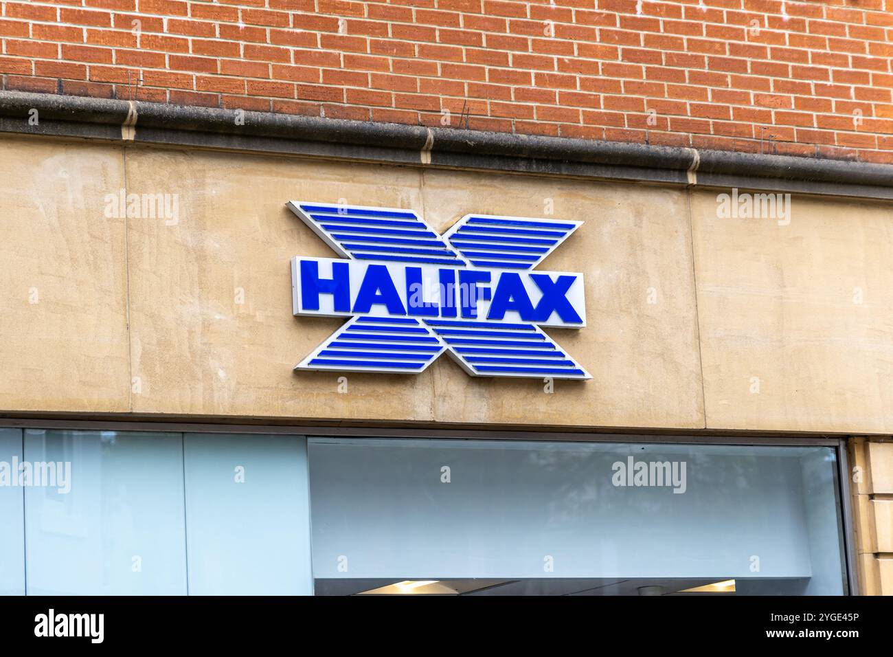 Oxford , UK - June 5, 2024: Sign logo of Halifax bank mainstream UK ...