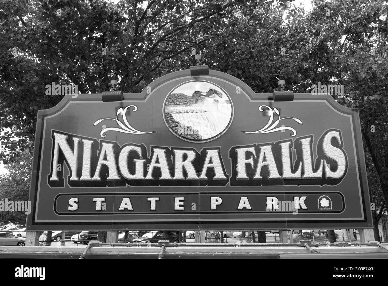 Welcome to niagara falls hi-res stock photography and images - Alamy