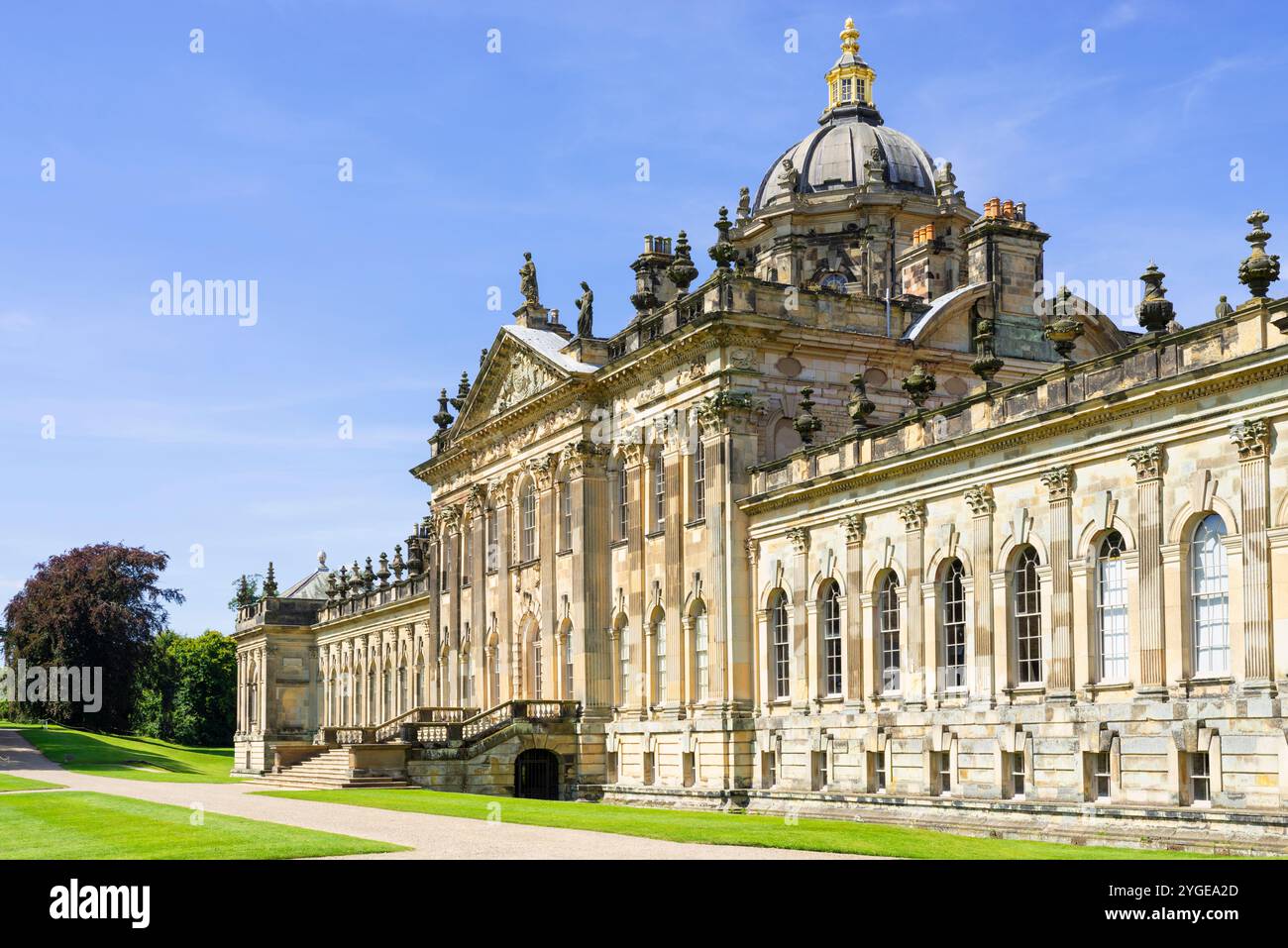 Castle Howard Yorkshire - South front of Castle Howard an English ...