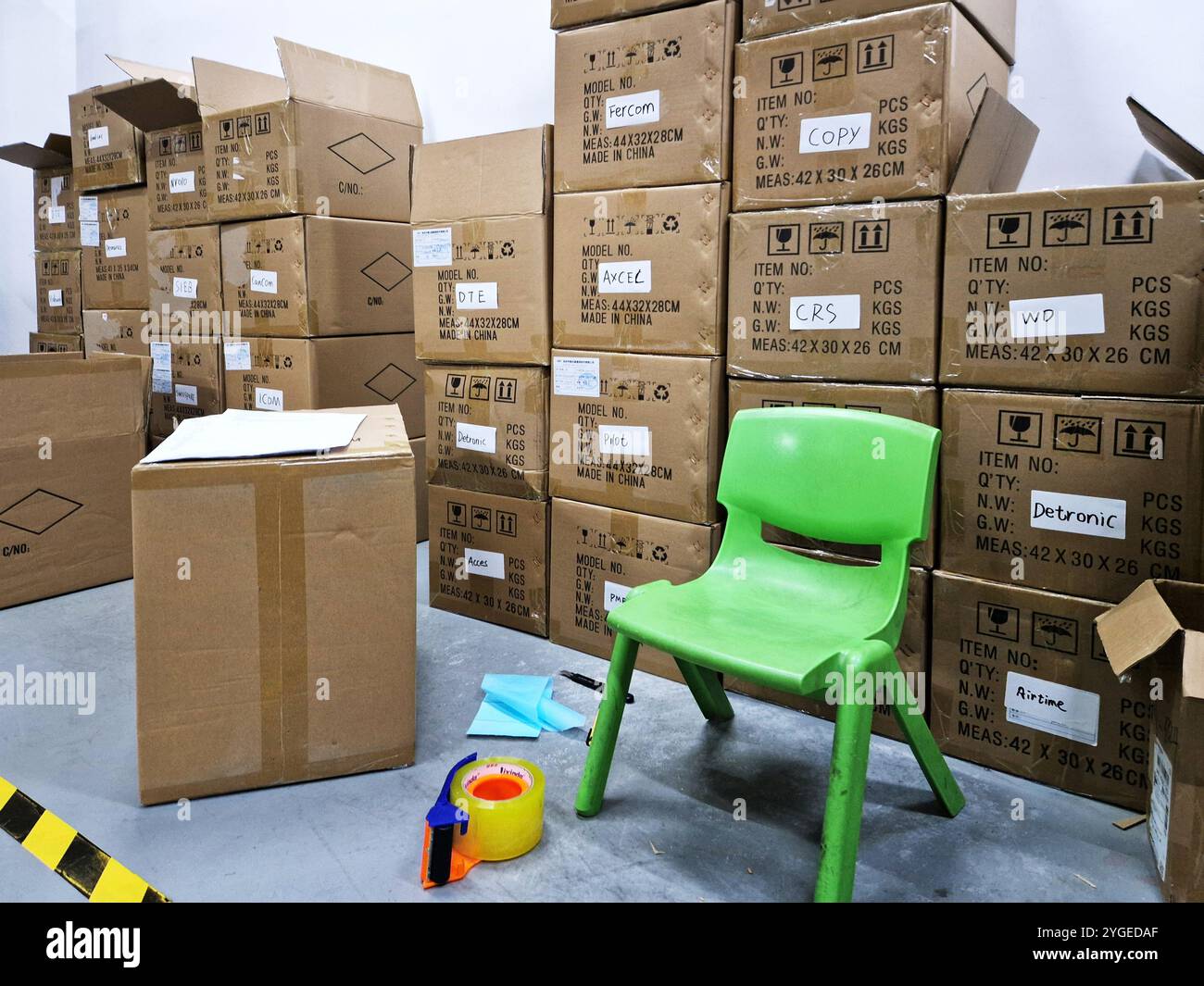 Factory floor china hi-res stock photography and images - Alamy