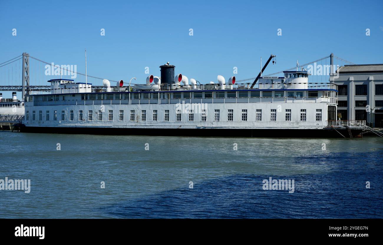 Steel electric class ferry hi-res stock photography and images - Alamy