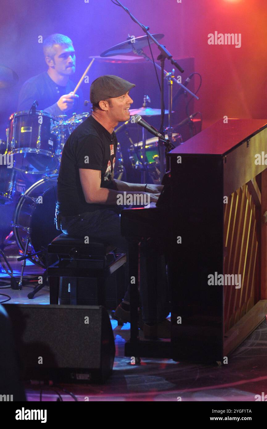 Raf singer 2008 hi-res stock photography and images - Alamy