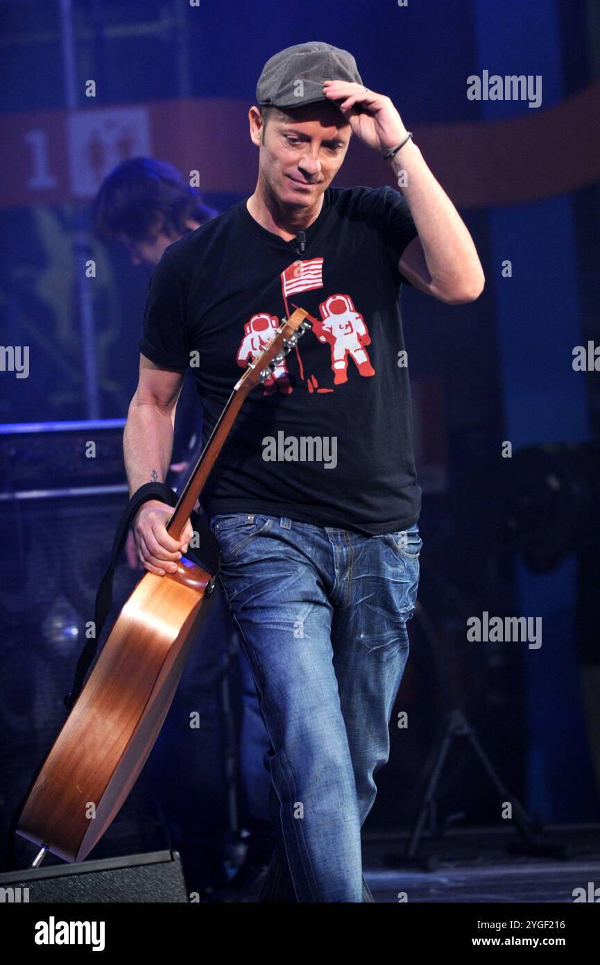 Raf singer 2008 hi-res stock photography and images - Alamy