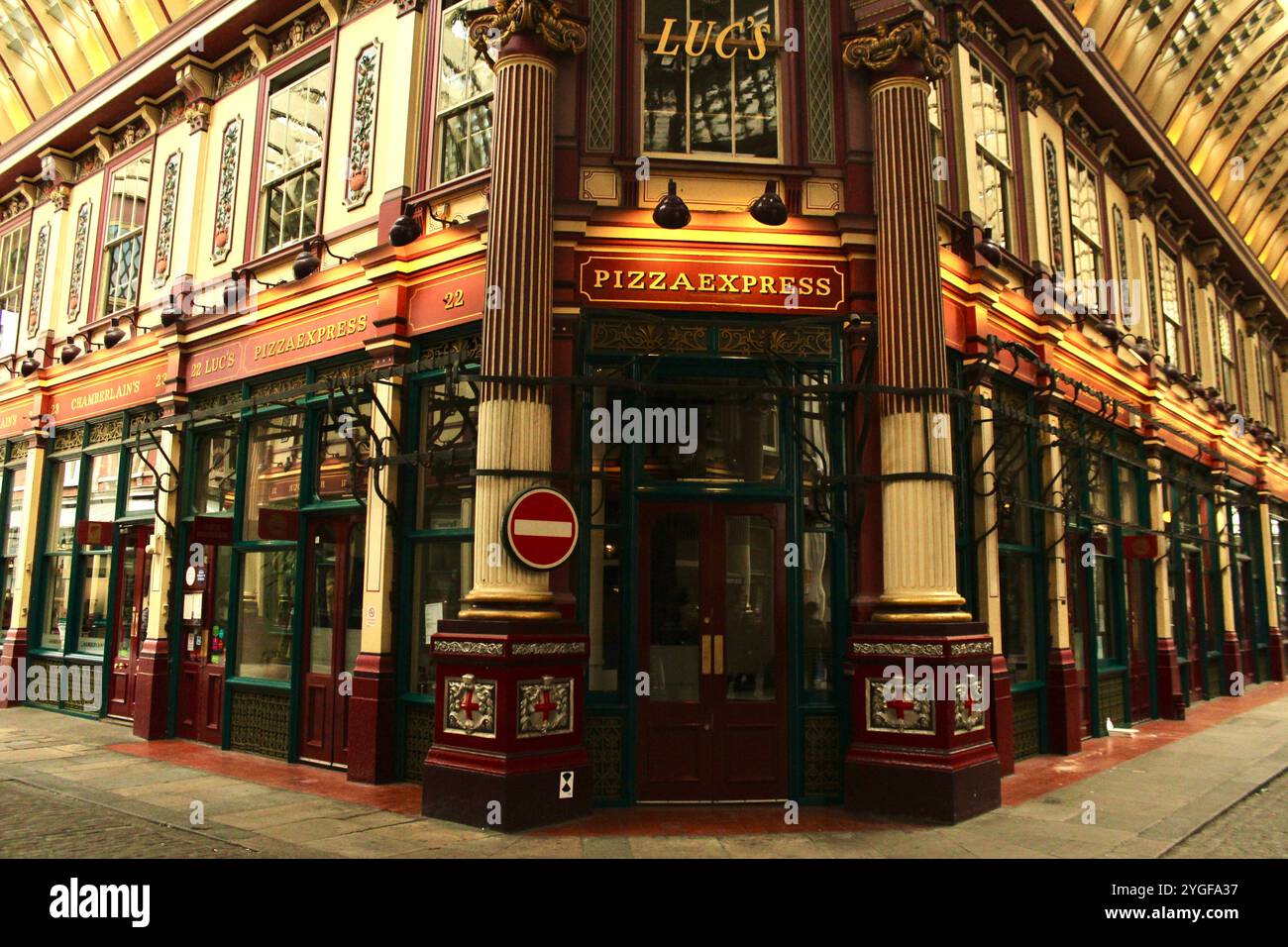 Lucs restaurant hi-res stock photography and images - Alamy