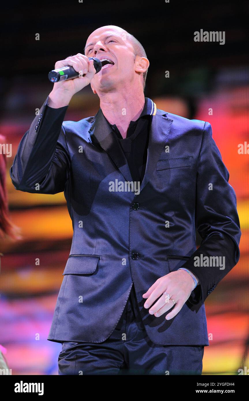 Raf singer 2009 hi-res stock photography and images - Alamy