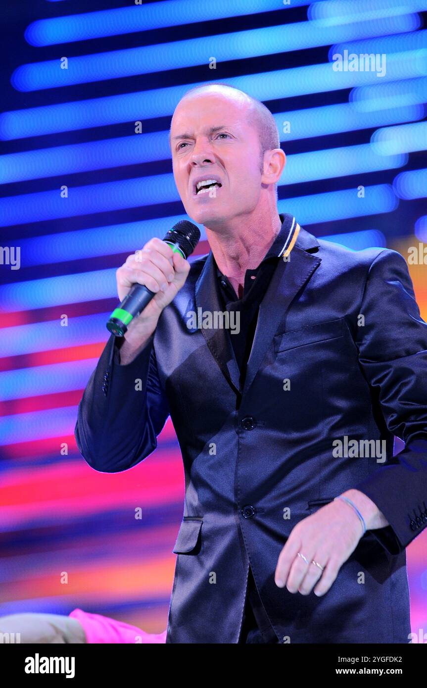 Raf singer 2009 hi-res stock photography and images - Alamy