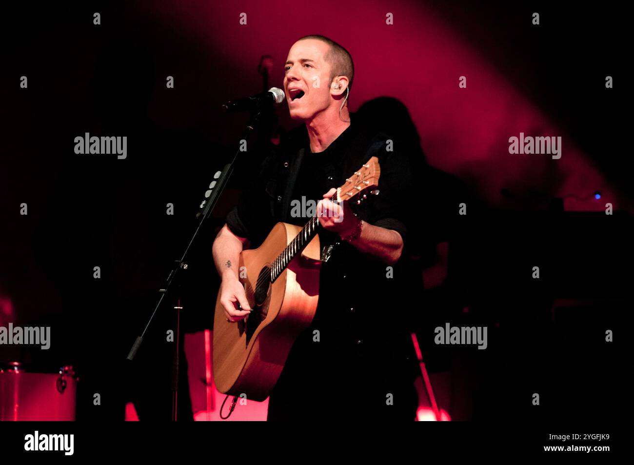 Raf singer 2011 hi-res stock photography and images - Alamy