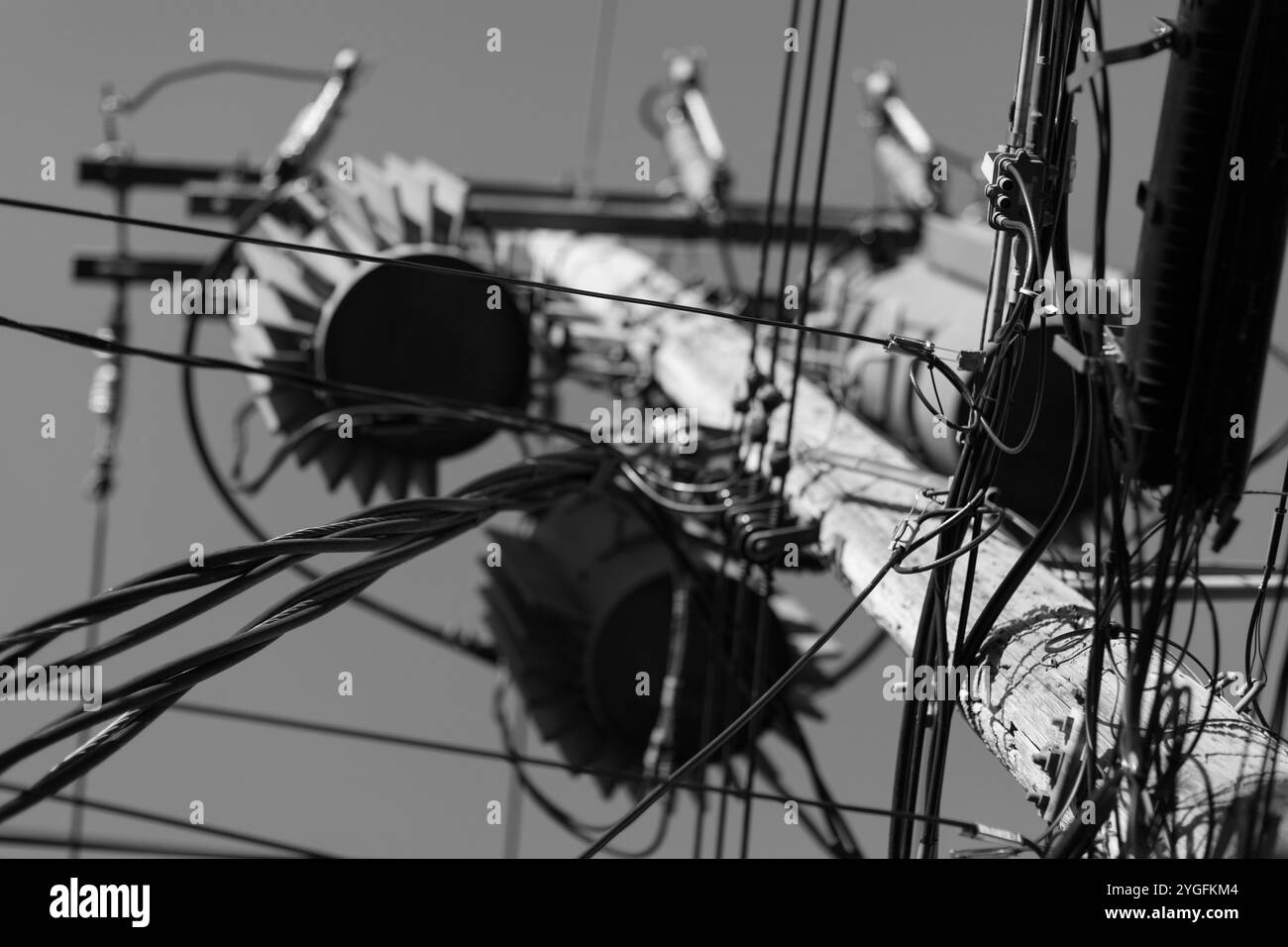 Wires stretches across hi-res stock photography and images - Alamy