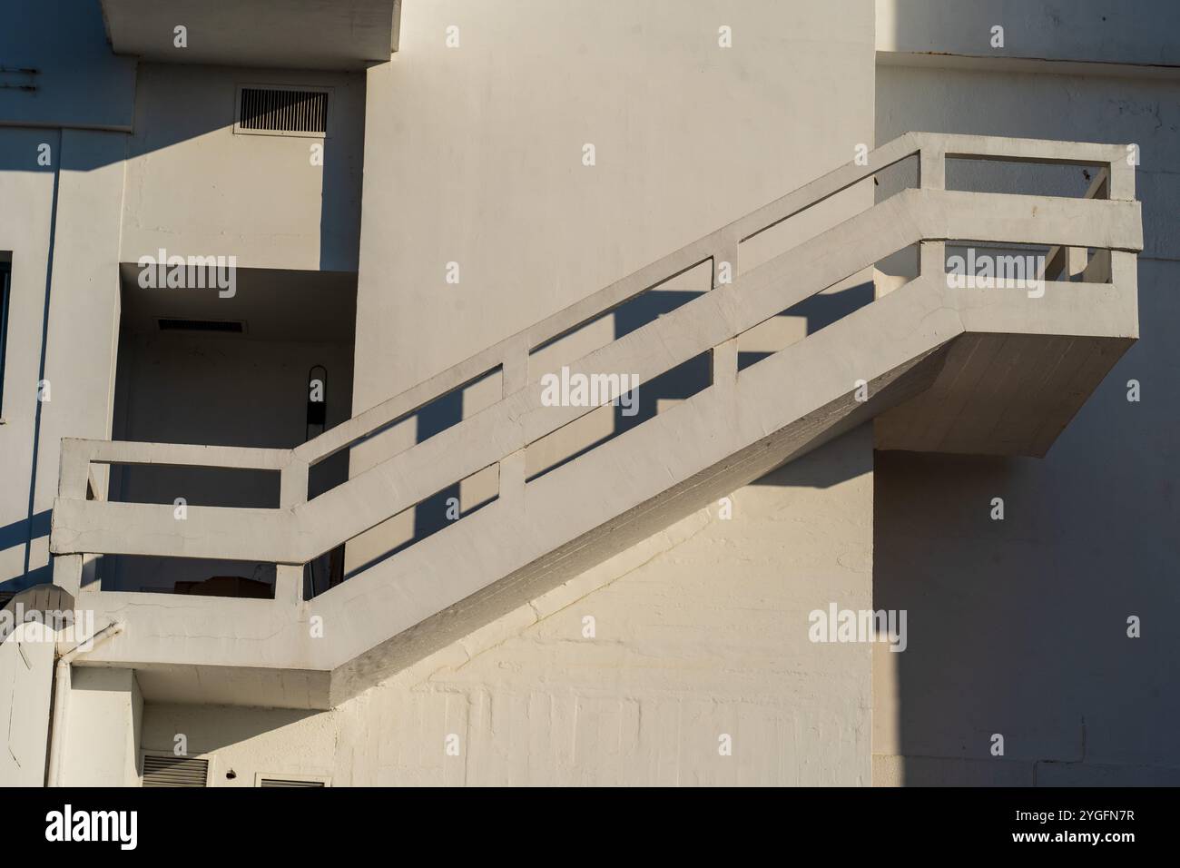 Sleek fence hi-res stock photography and images - Alamy