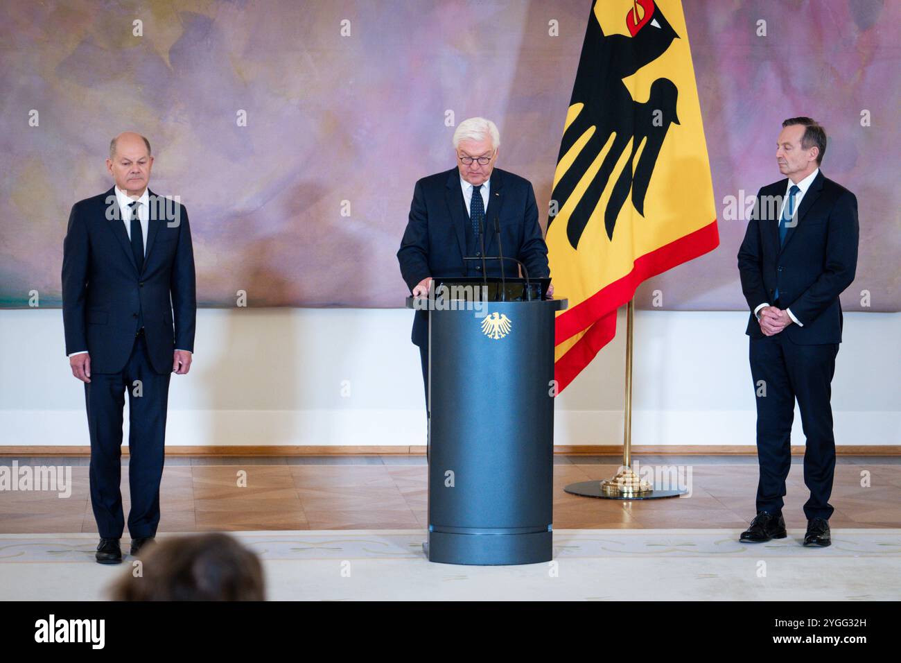 Entlassung und Ernennung im Schloss Bellevue Frank-Walter Steinmeier ...
