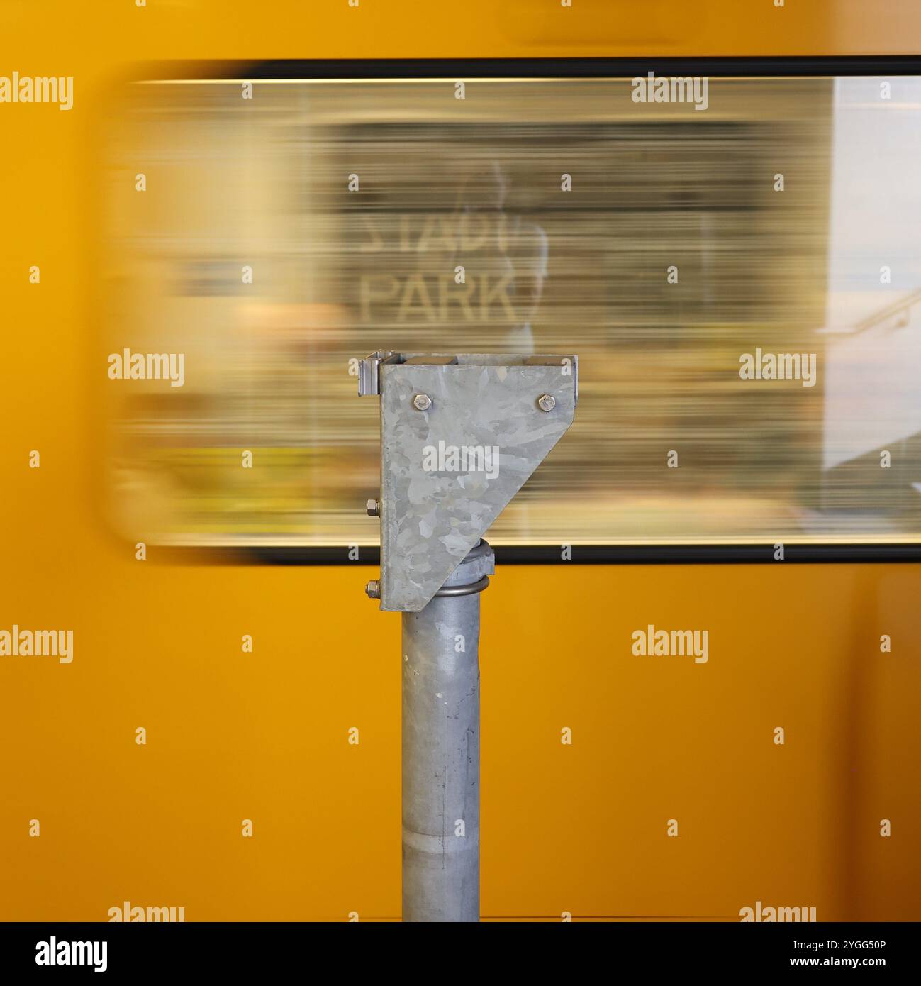 Wagon train art hi-res stock photography and images - Alamy