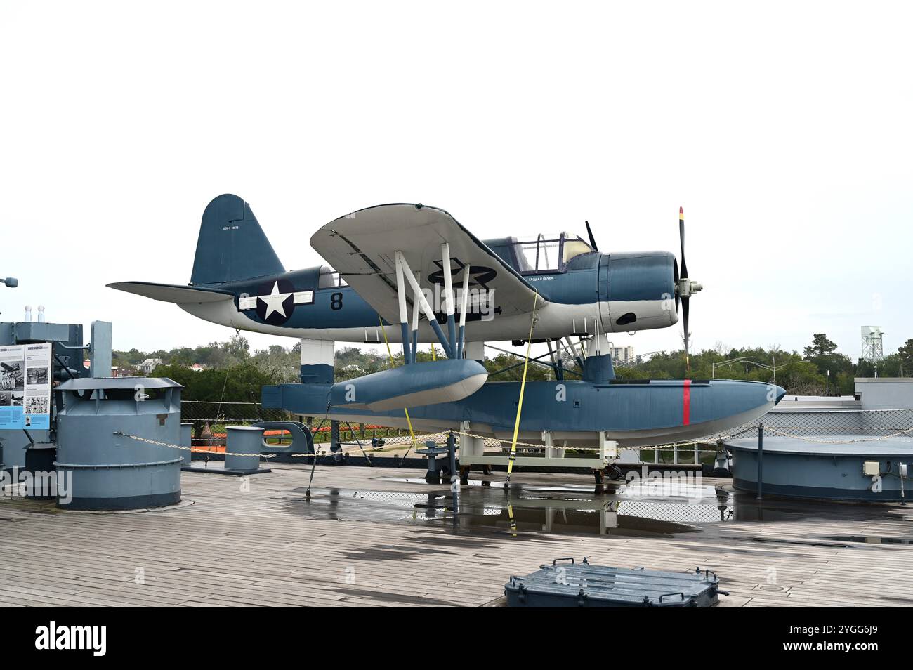 Uss north carolina aerial hi-res stock photography and images - Alamy