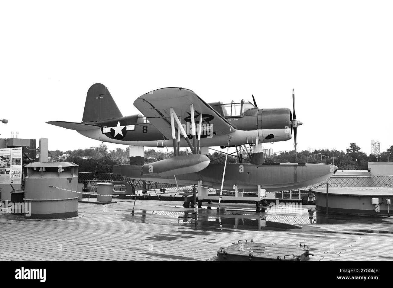 Floatplane Black and White Stock Photos & Images - Alamy
