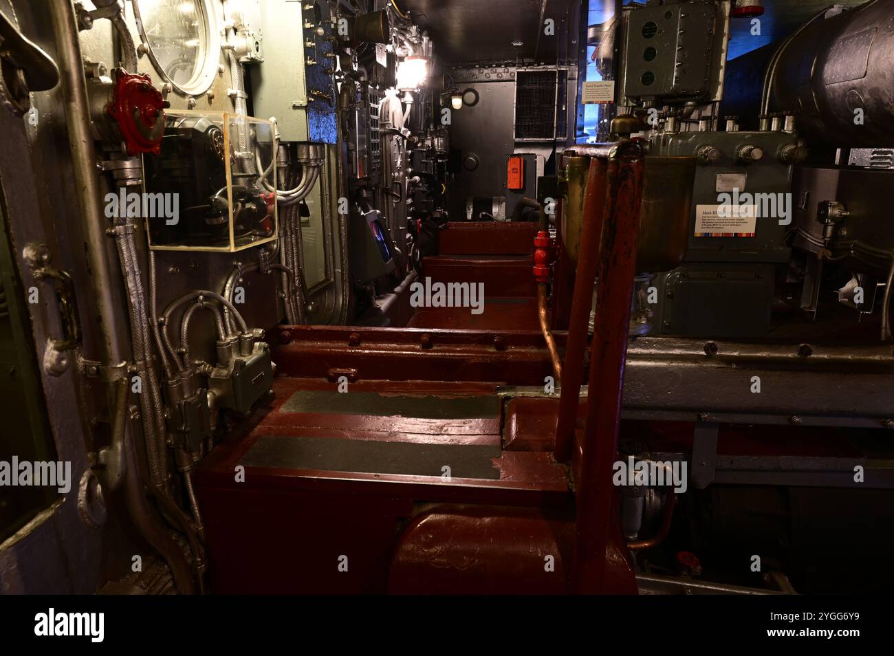 Inside the forward Turret of an American Battleship Stock Photo - Alamy