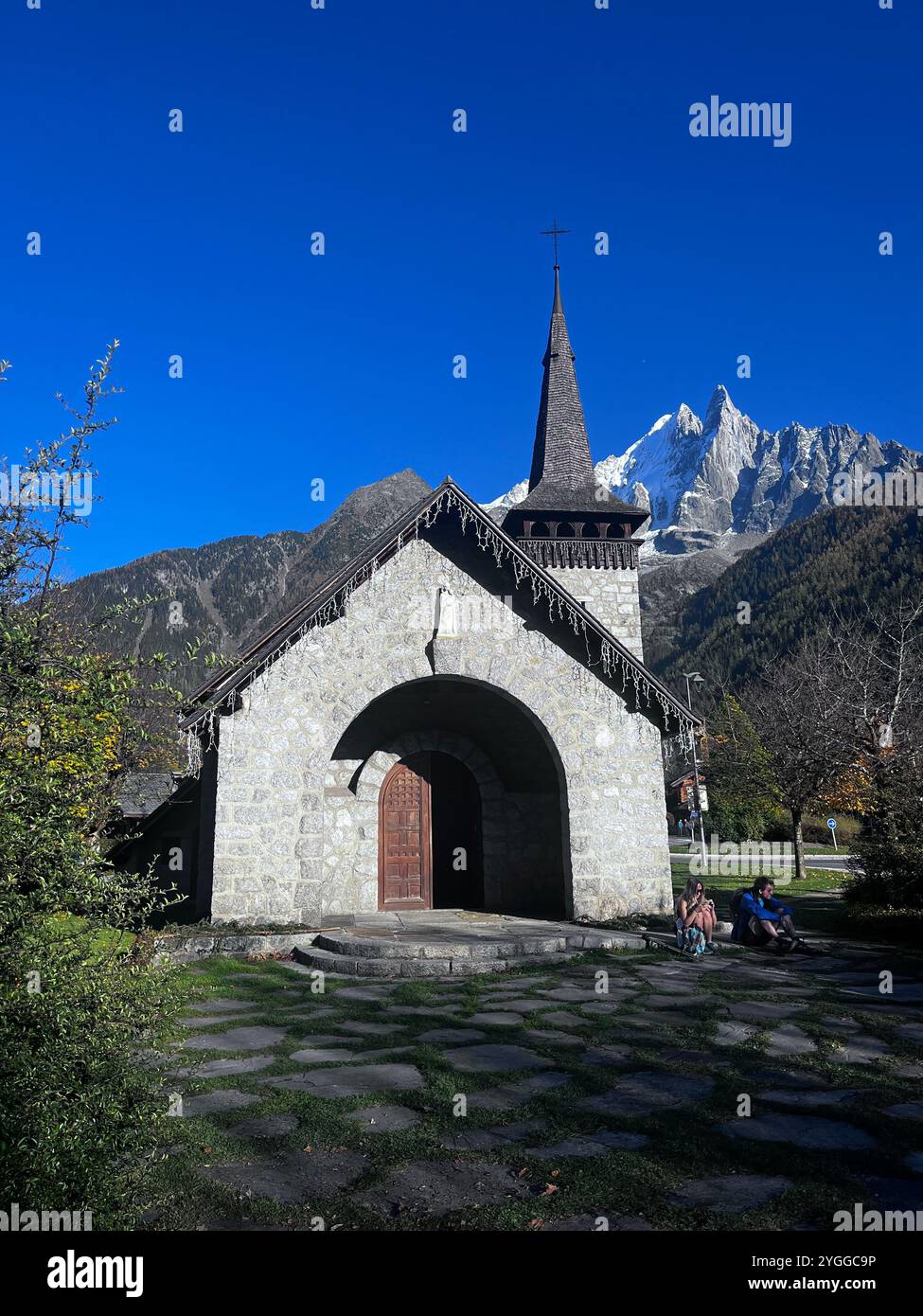 Chapel in swiss village hi-res stock photography and images - Alamy