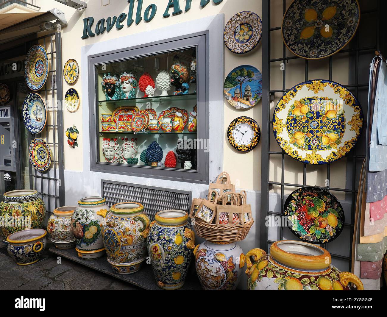 ceramic shop, Ravello, Amalfi Coast, Sorrento Peninsula, penisola ...