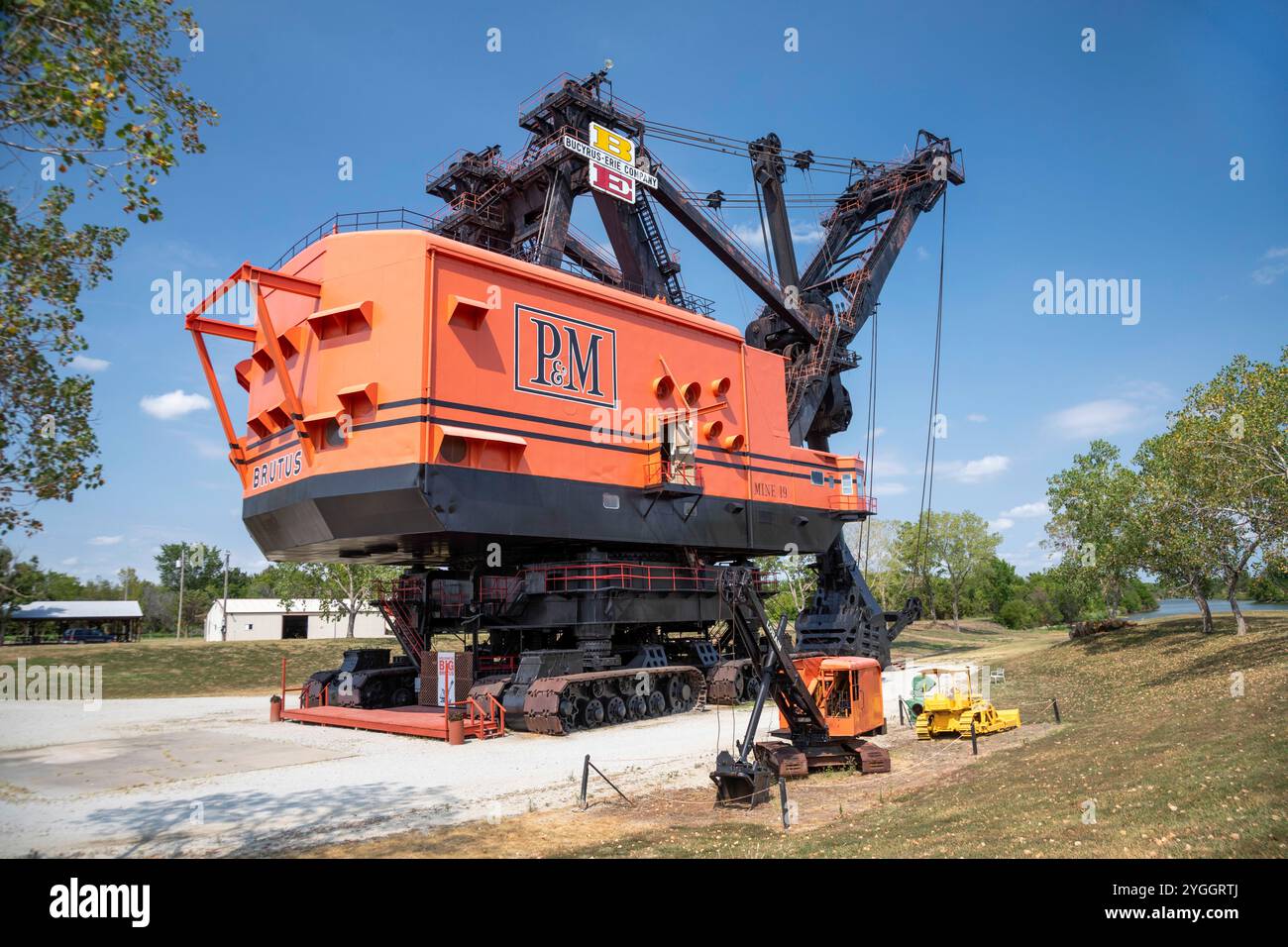 West Mineral, Kansas - Big Brutus, the world's largest electric shovel ...