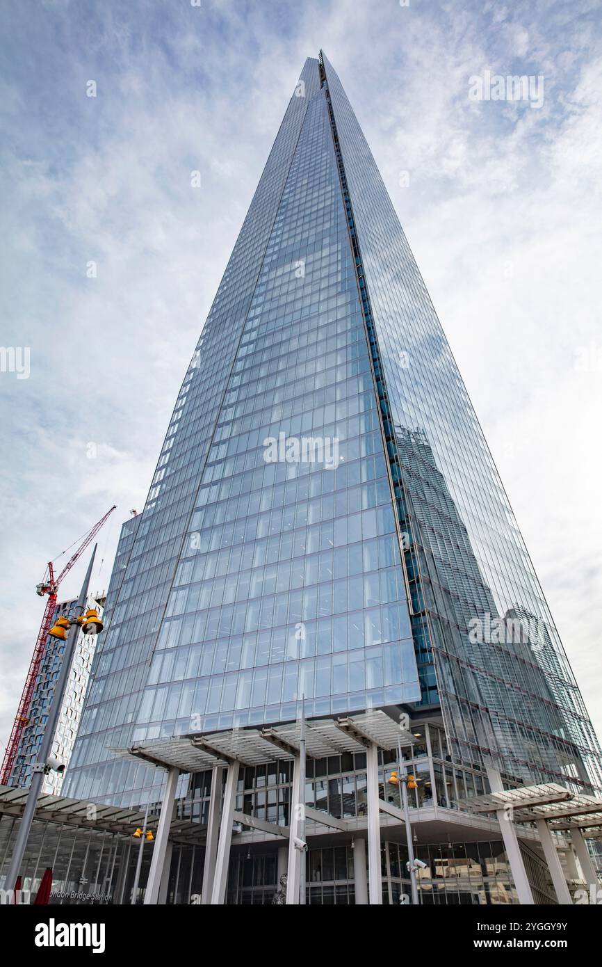 Great Britain, England, London City, The Shard skyscraper, tallest ...