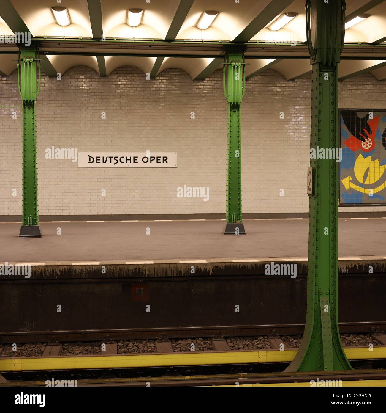 Grune stahltrager hi-res stock photography and images - Alamy