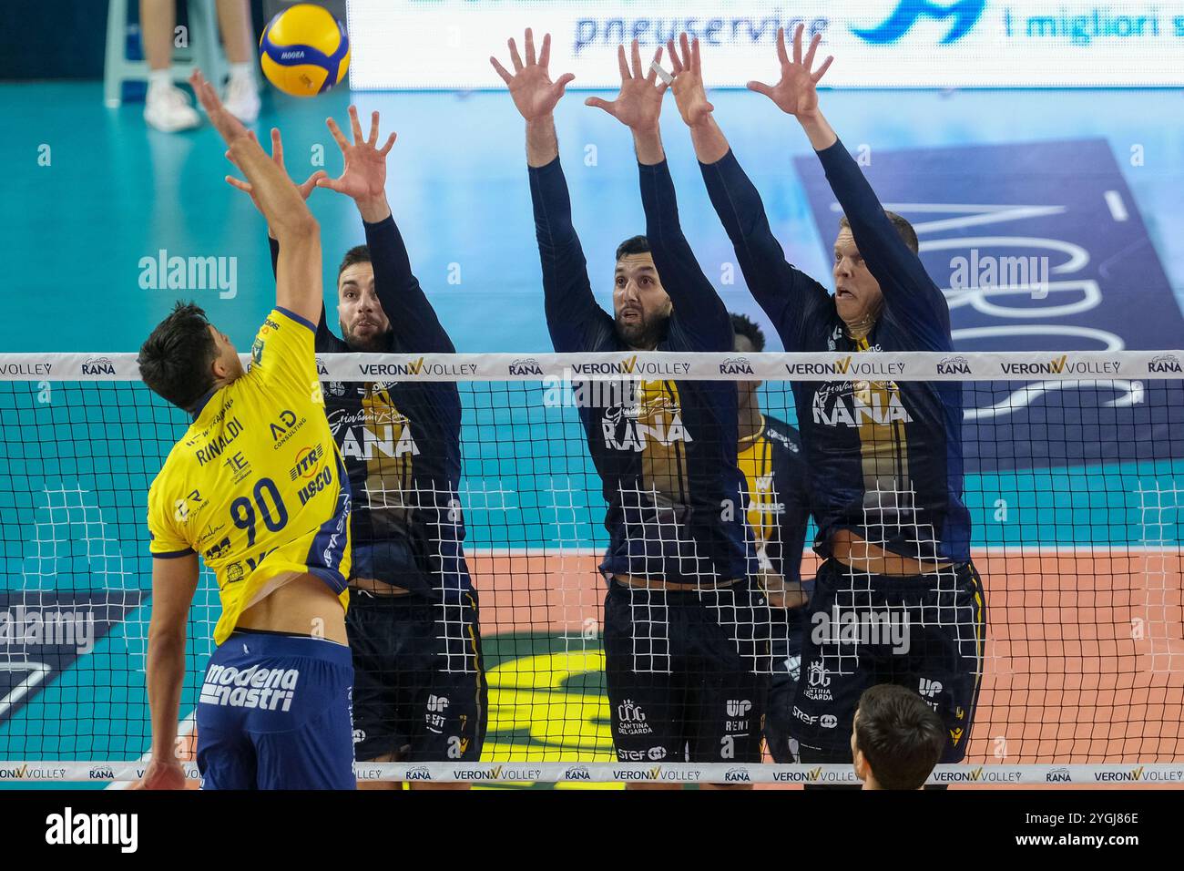 Block of Konstantin Abaev of Rana Verona and Marco Vitelli of Rana ...