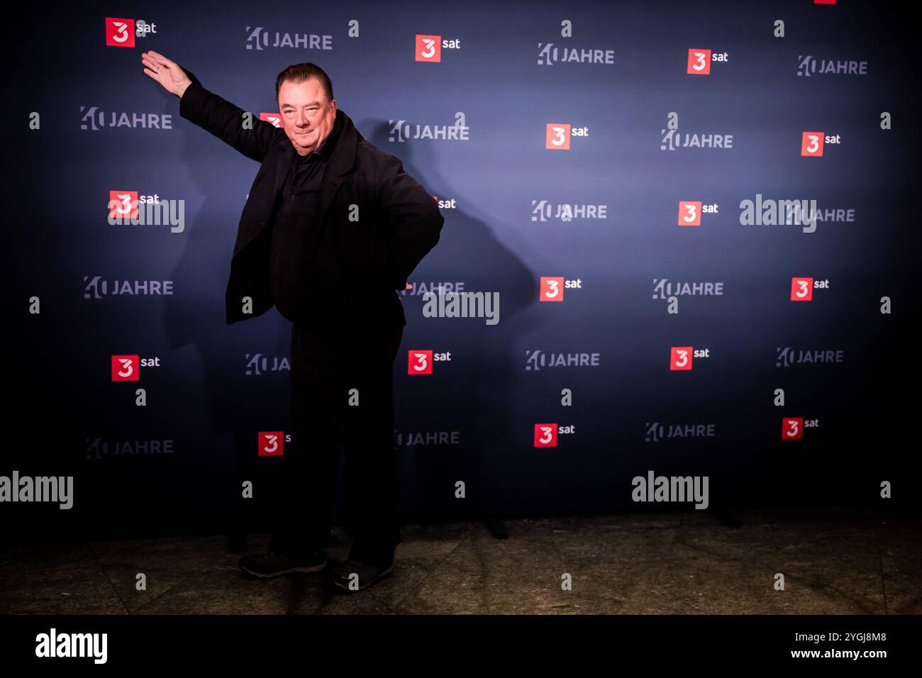 Berlin, Germany. 07th Nov, 2024. Peter Kurth, actor, comes to the ...