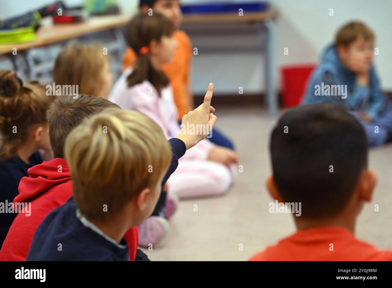 Subject photo;School lessons at a primary school in Bavaria,2nd grade ...
