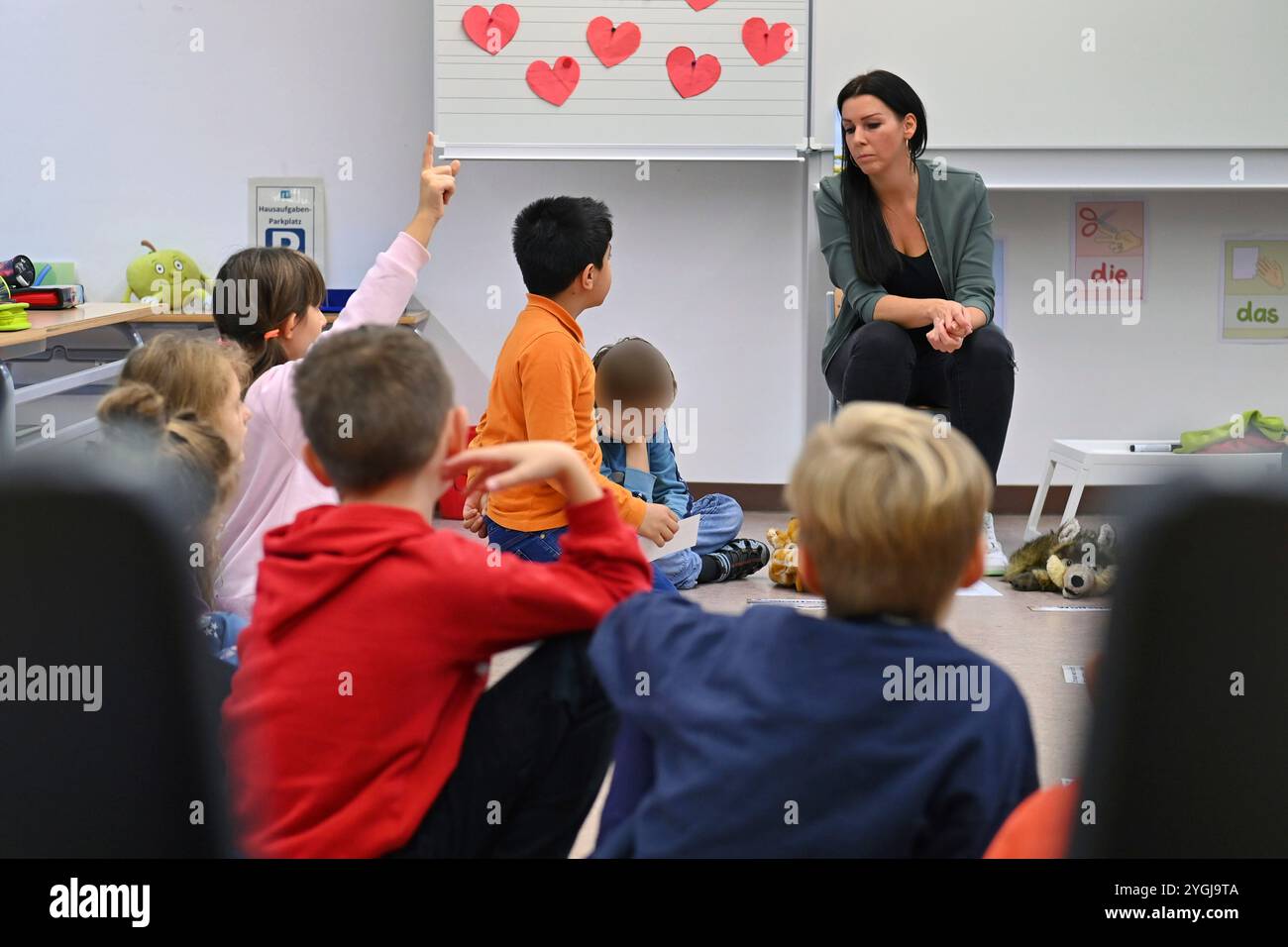 Subject photo;School lesson at a primary school in Bavaria,2nd grade ...