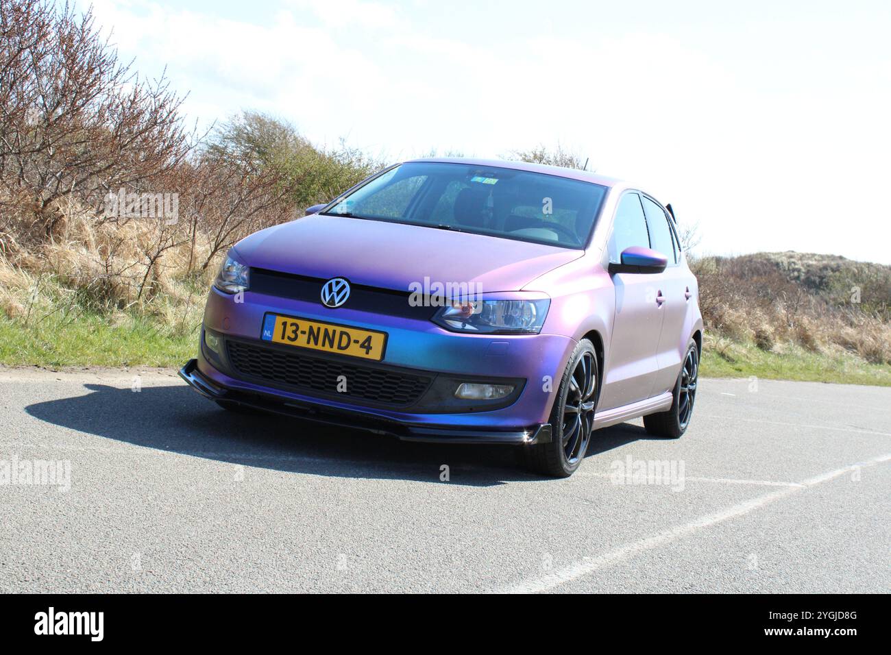 Volkswagen polo, extraordinary car and color Stock Photo - Alamy