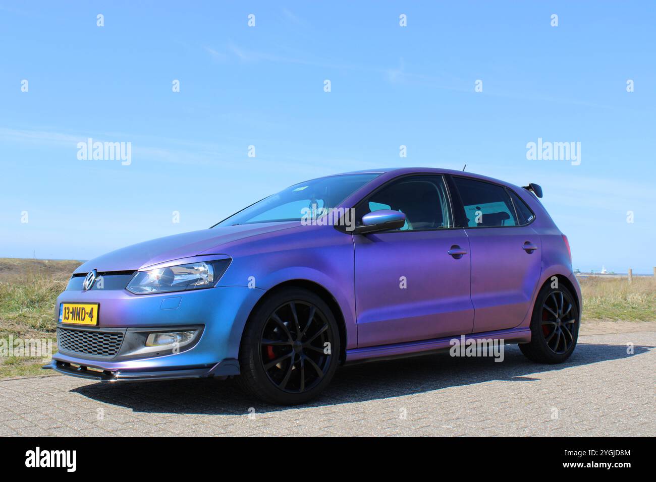 Volkswagen polo, extraordinary car and color Stock Photo - Alamy