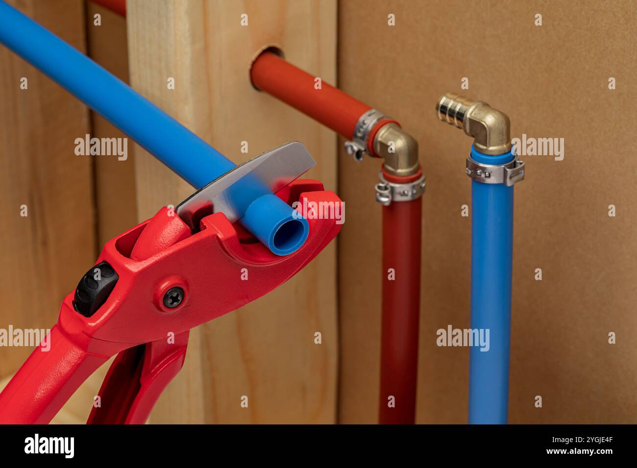 Pex cutter hi-res stock photography and images - Alamy