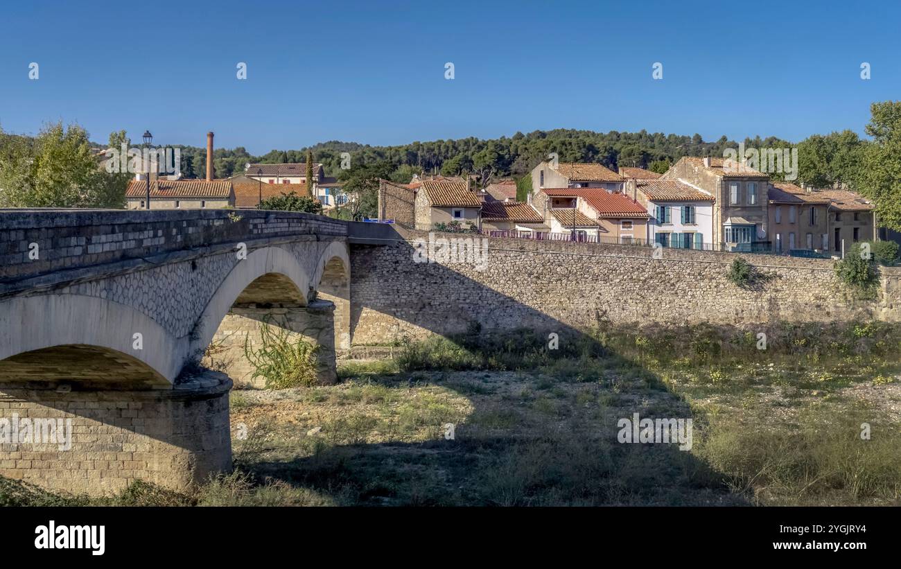 One original stone houses hi-res stock photography and images - Alamy