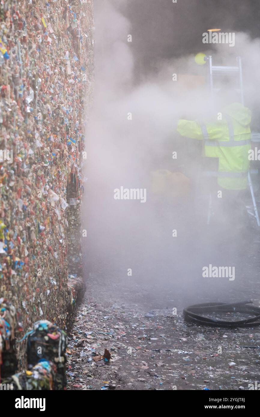 Seattle, USA. 7th Nov, 2024. The 4-day cleaning of the famous Gum Wall ...