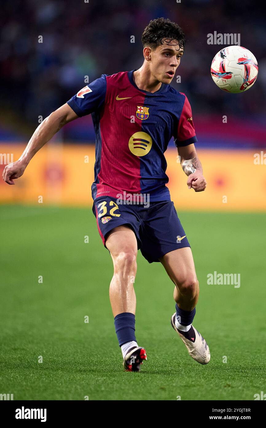 BARCELONA, SPAIN - NOVEMBER 03: Hector Fort of FC Barcelona during the ...