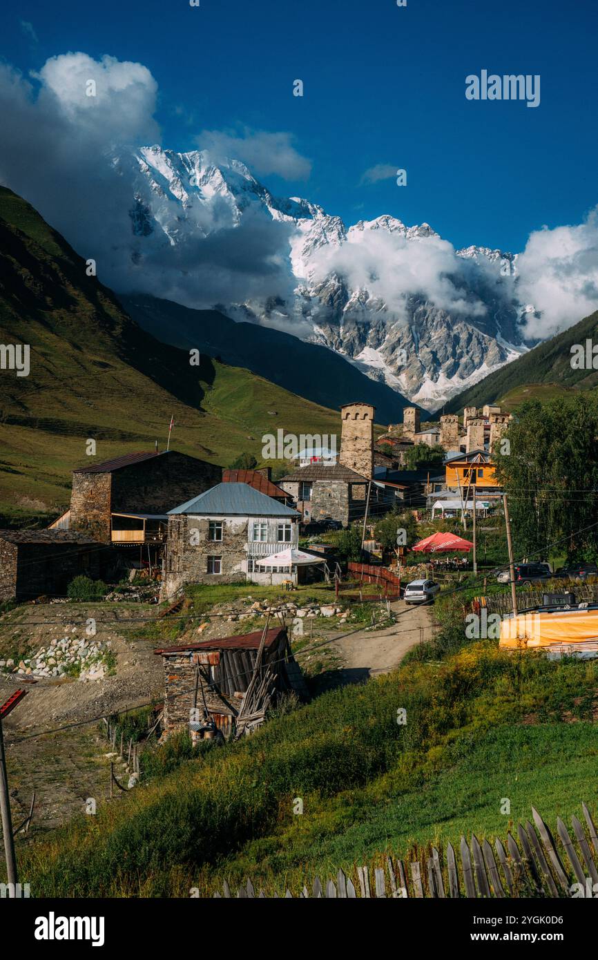 Mountain village of Ushguli with its old watchtowers in the Caucasus ...