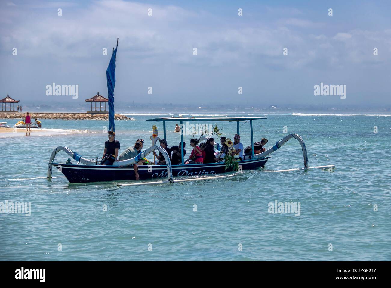 Ceremony on the beach. Religious ceremony of the Hindu faith on the ...