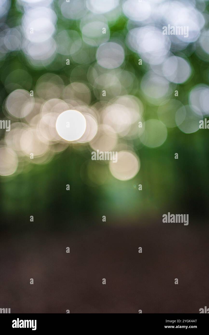 Abstract blurred spots hi-res stock photography and images - Alamy