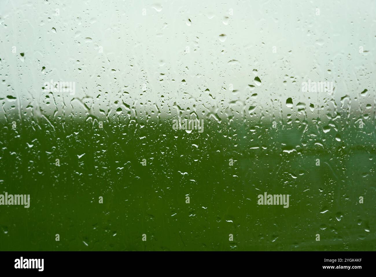 Glass with raindrops hi-res stock photography and images - Alamy