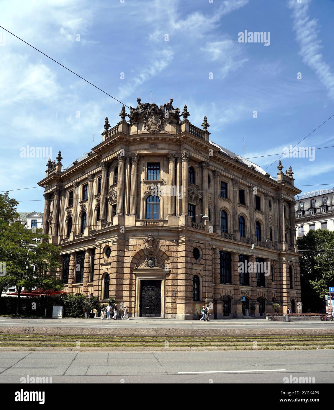 Germany, Bavaria, Munich, Old Town, Lenbachplatz, Old Stock Exchange ...