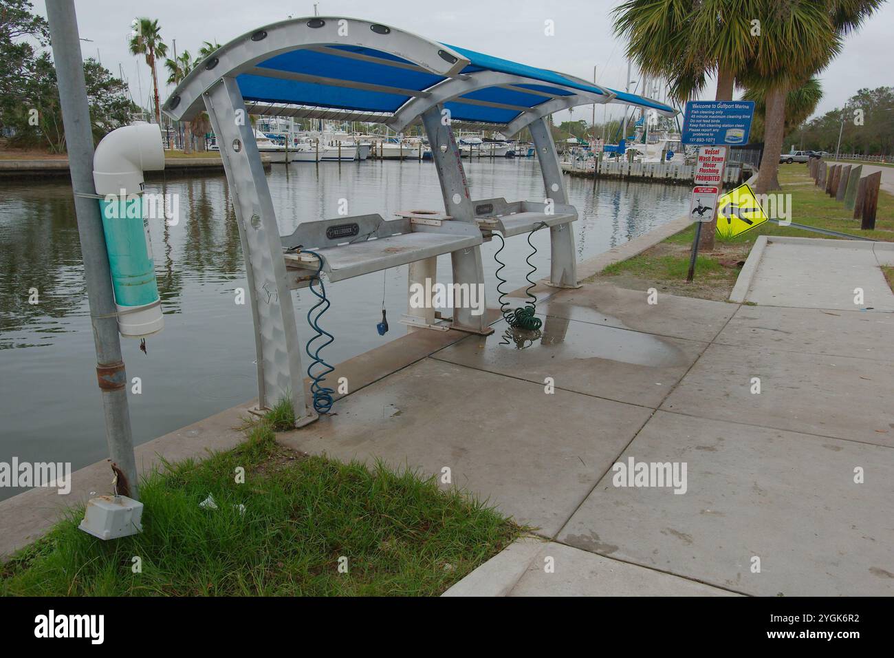 Pedestrian crossing on scenic road hi-res stock photography and images ...