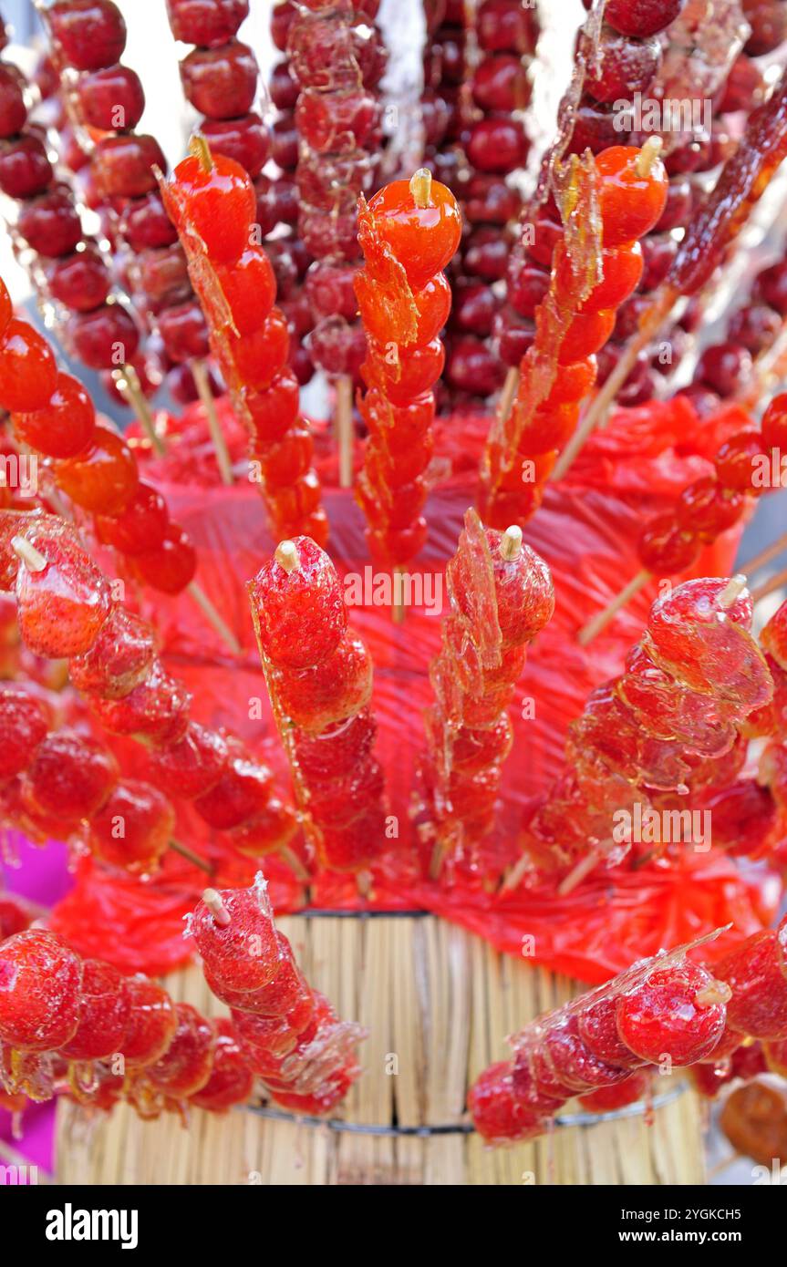 Ice sugar hi-res stock photography and images - Alamy