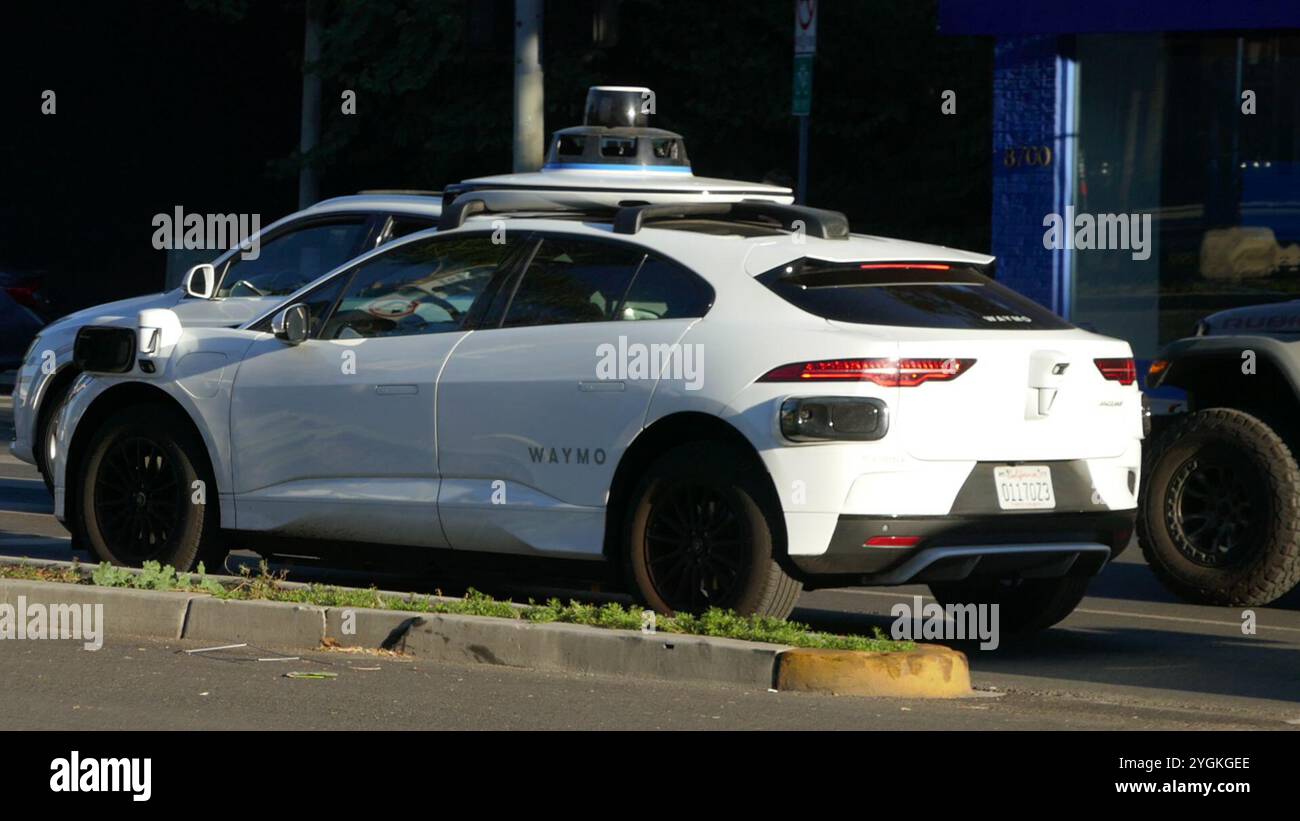 Los Angeles, California, USA 7th November 2024 Waymo Driverless Car on ...