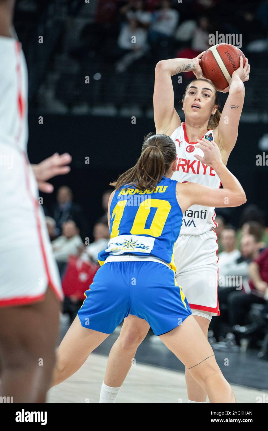 Ayse Cora (R) of Turkiye and Katy Armanu (L) of Romania in action ...