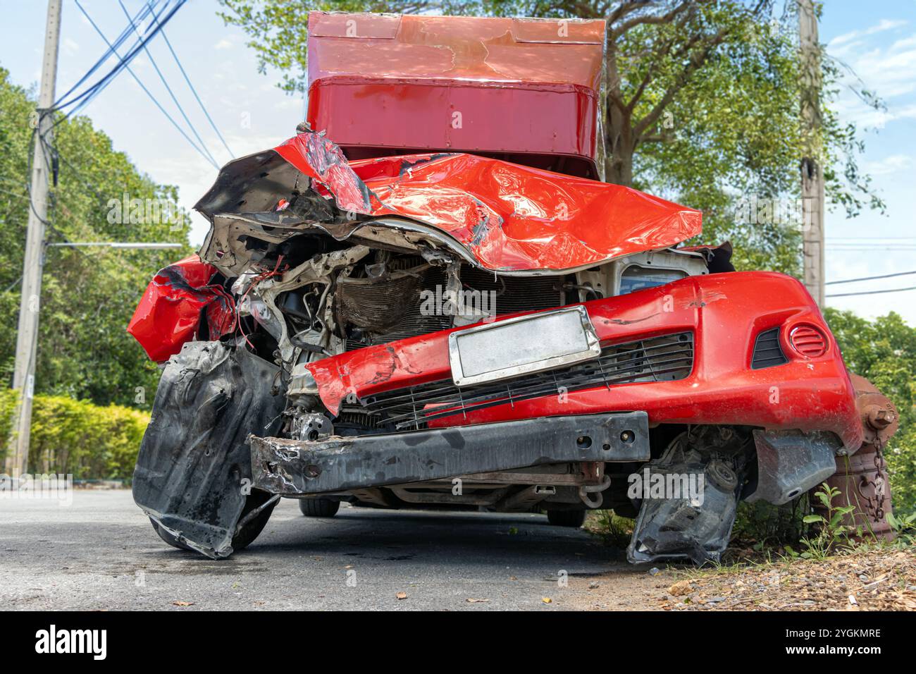 Pickup accident on road hi-res stock photography and images - Alamy
