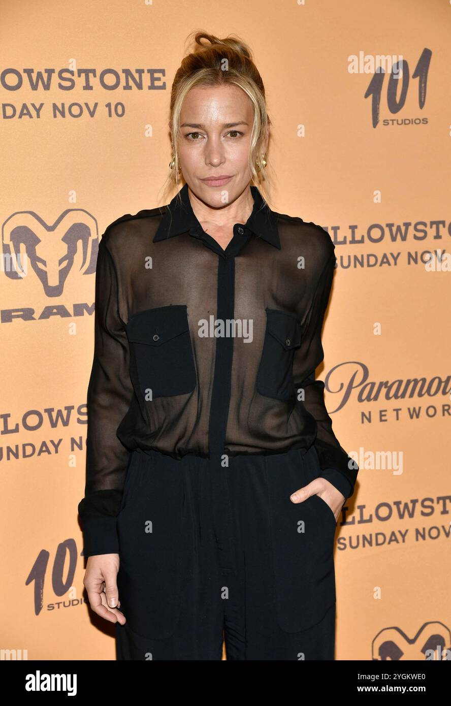 Piper Perabo attends the premiere of Paramount's "Yellowstone" season ...