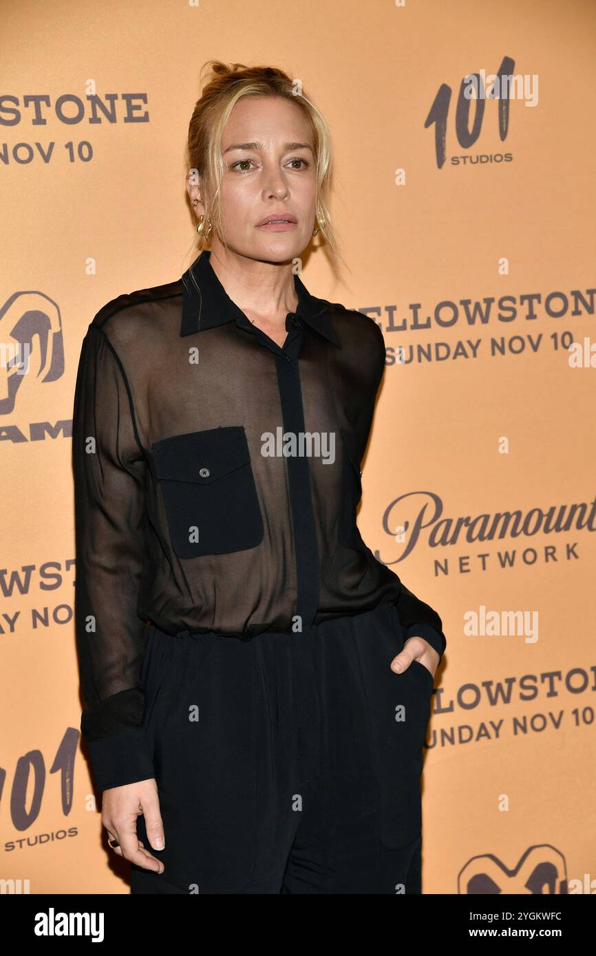 Piper Perabo attends the premiere of Paramount's "Yellowstone" season ...