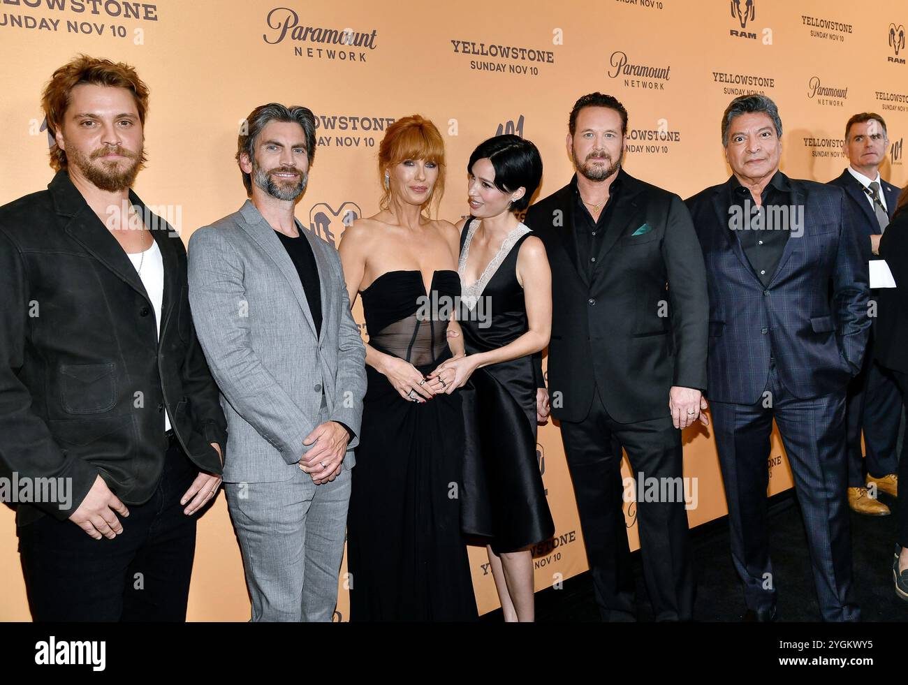 Luke Grimes, left, Wes Bentley, Kelly Reilly, Kelsey Asbille, Cole ...