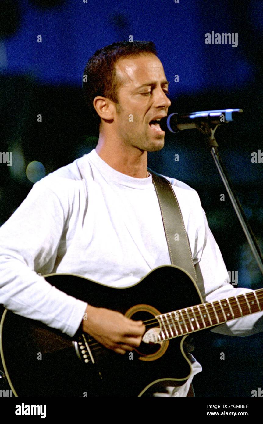 Raf italian singer 1996 hi-res stock photography and images - Alamy