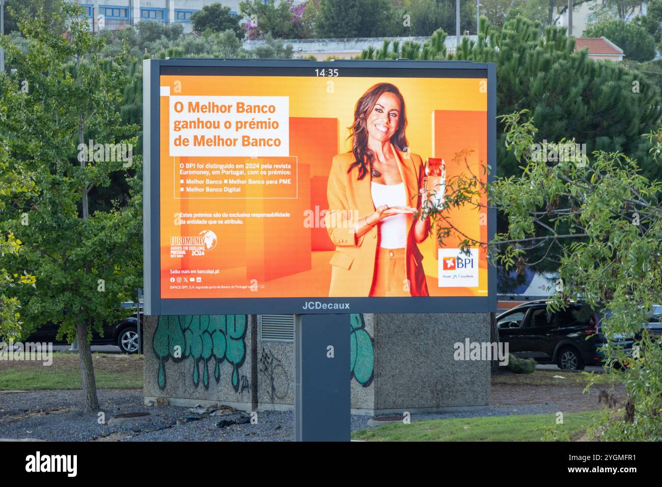 Eye catching billboard advertisement hi-res stock photography and ...